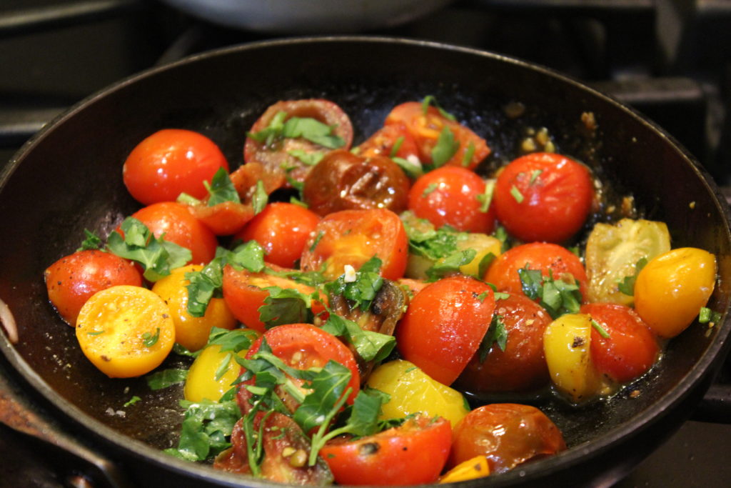 Sautéed Cherry Tomatoes - GG's Kitchen